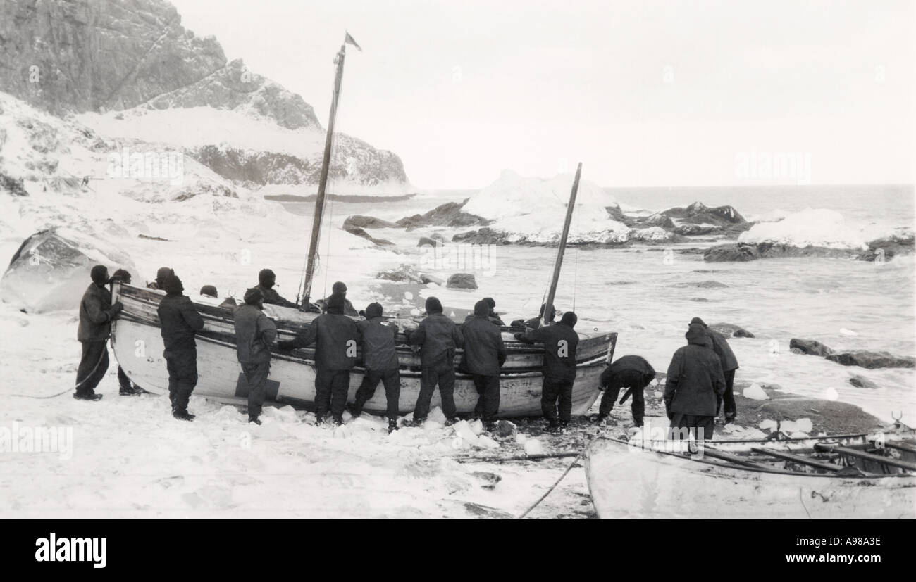 James caird endurance hi-res stock photography and images - Alamy