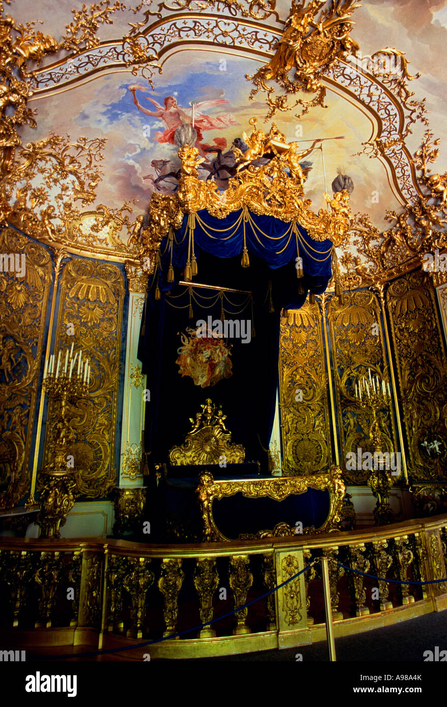 Linderhof palace interior hi-res stock photography and images - Alamy