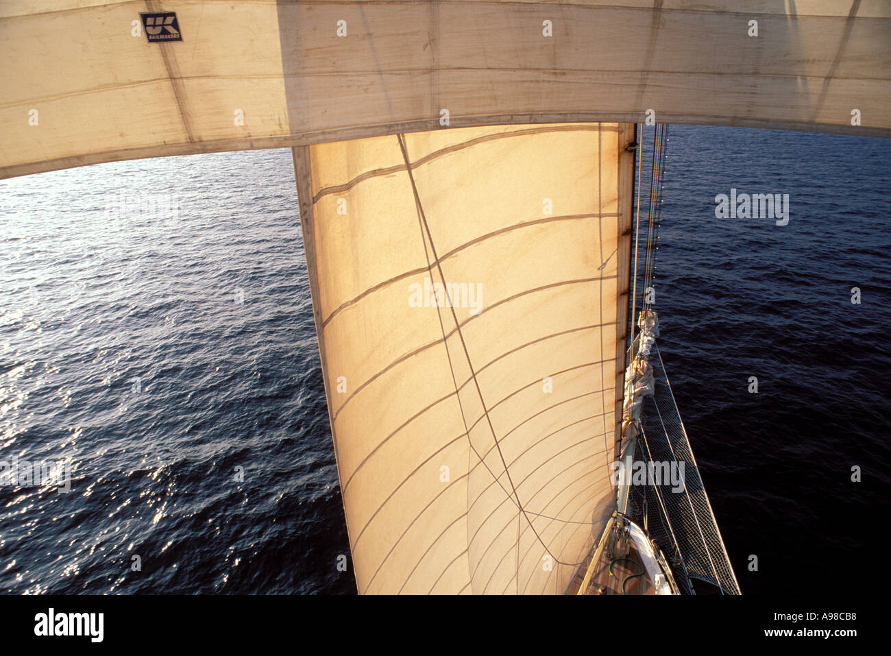 Clipper ships hi-res stock photography and images - Alamy