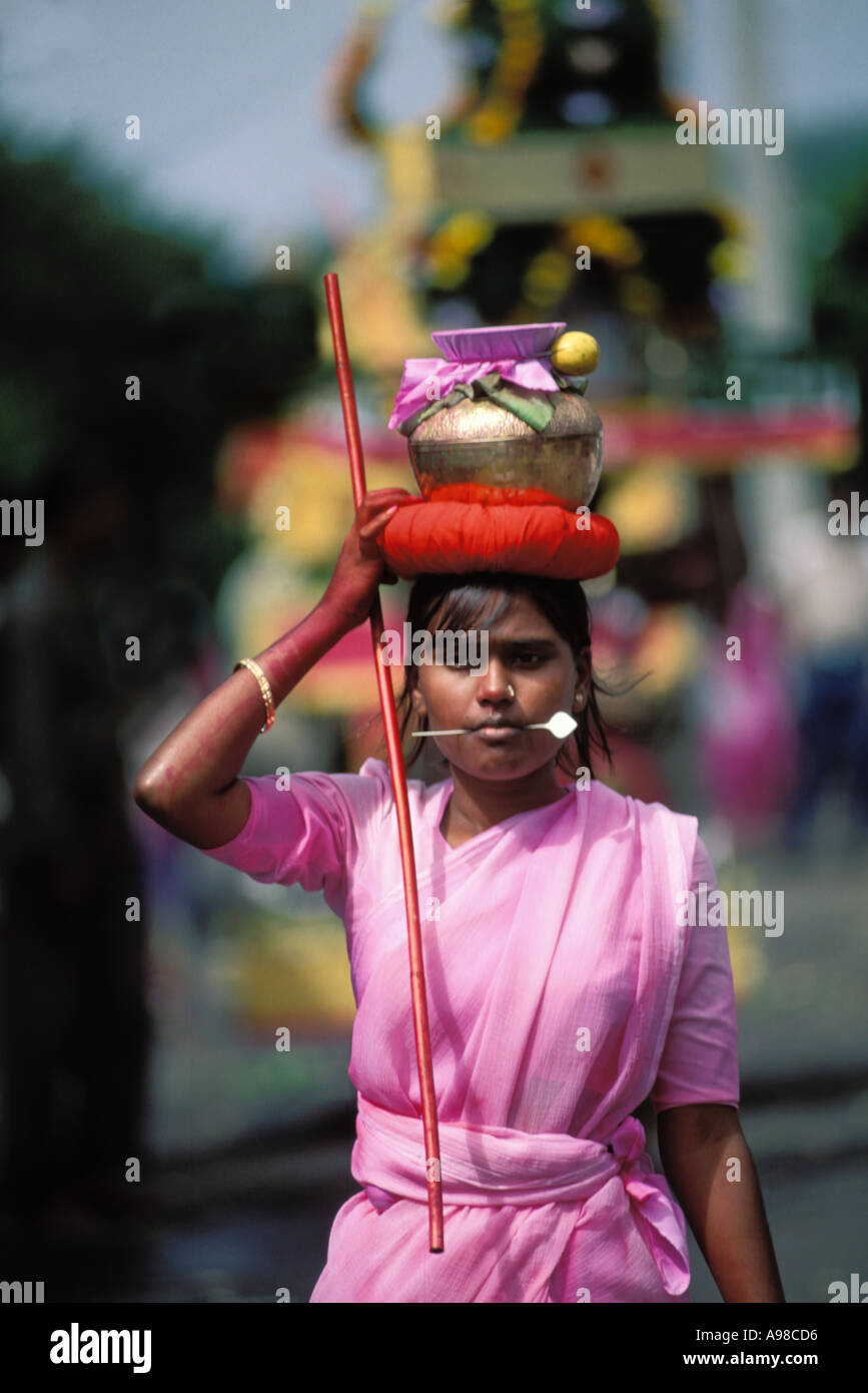 Mauritius cavadee festival woman devotee hi-res stock photography and ...