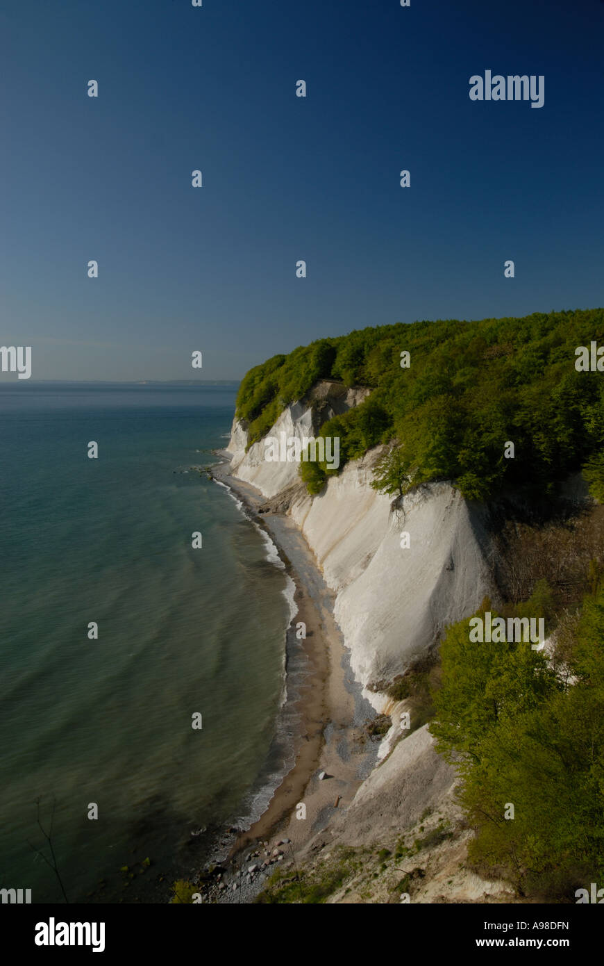 White cliffs rugen hi-res stock photography and images - Alamy