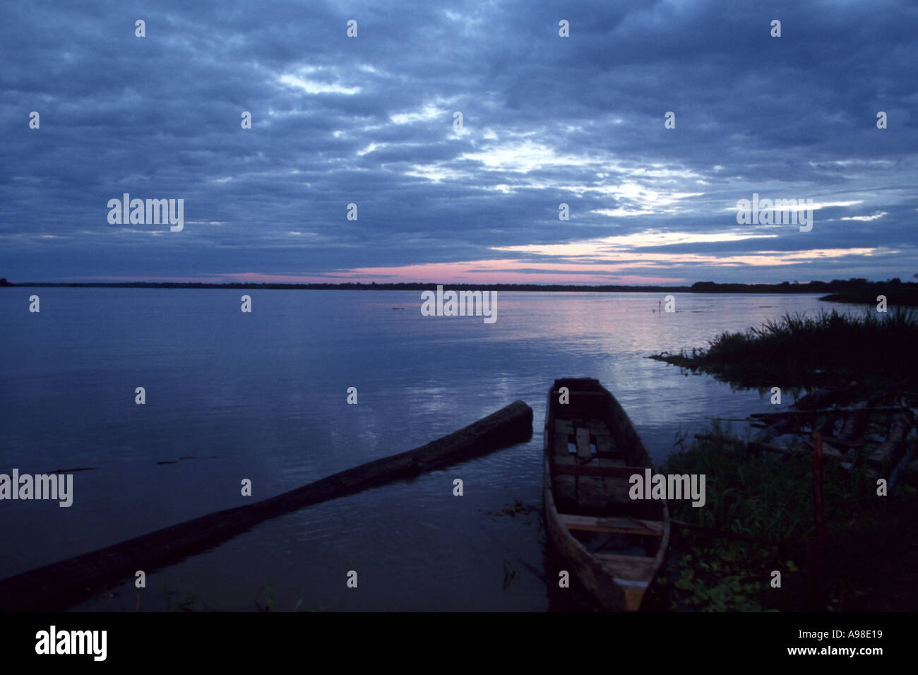 Amazon river boat night hi-res stock photography and images - Alamy