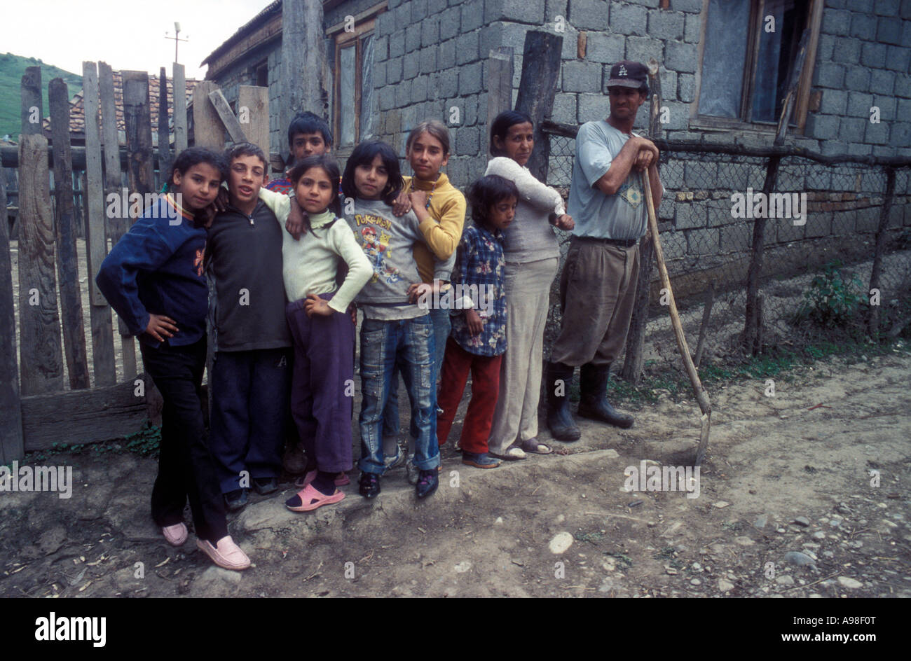 Two roma gypsy children in hi-res stock photography and images - Alamy