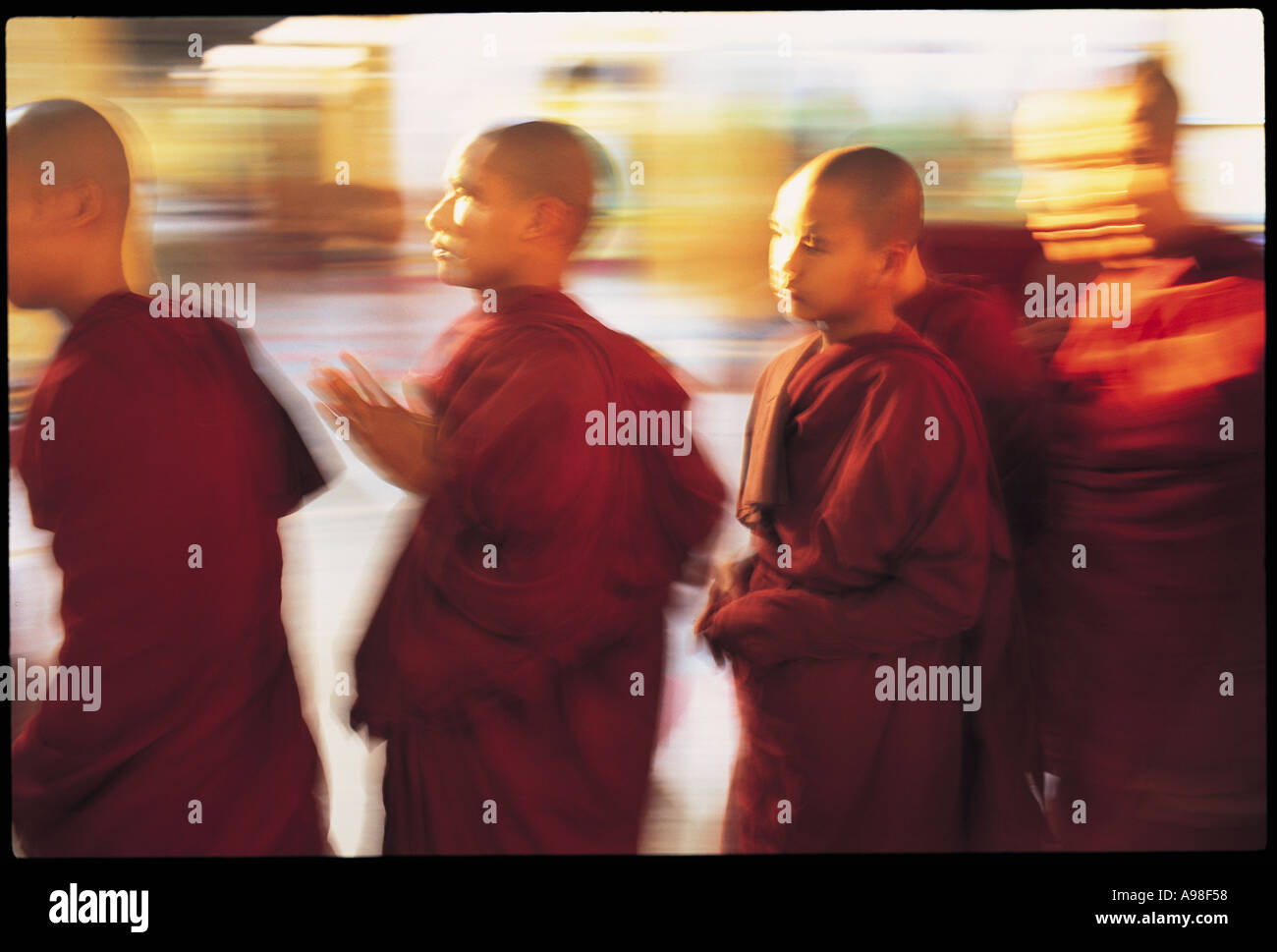 Devout monks hi-res stock photography and images - Alamy