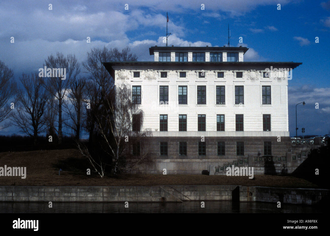 Lockkeeper’s house, designed by architect Otto Wagner Stock Photo - Alamy