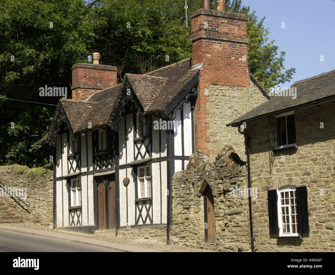 Ludford house hi-res stock photography and images - Alamy