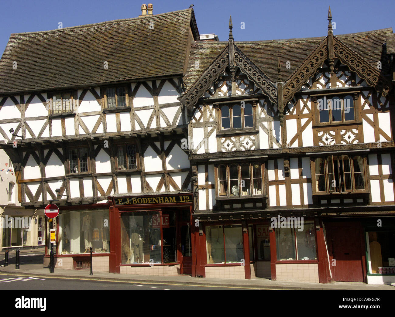 Tudor Buildings in Broad Street, Ludlow, Shropshire, England, UK ...