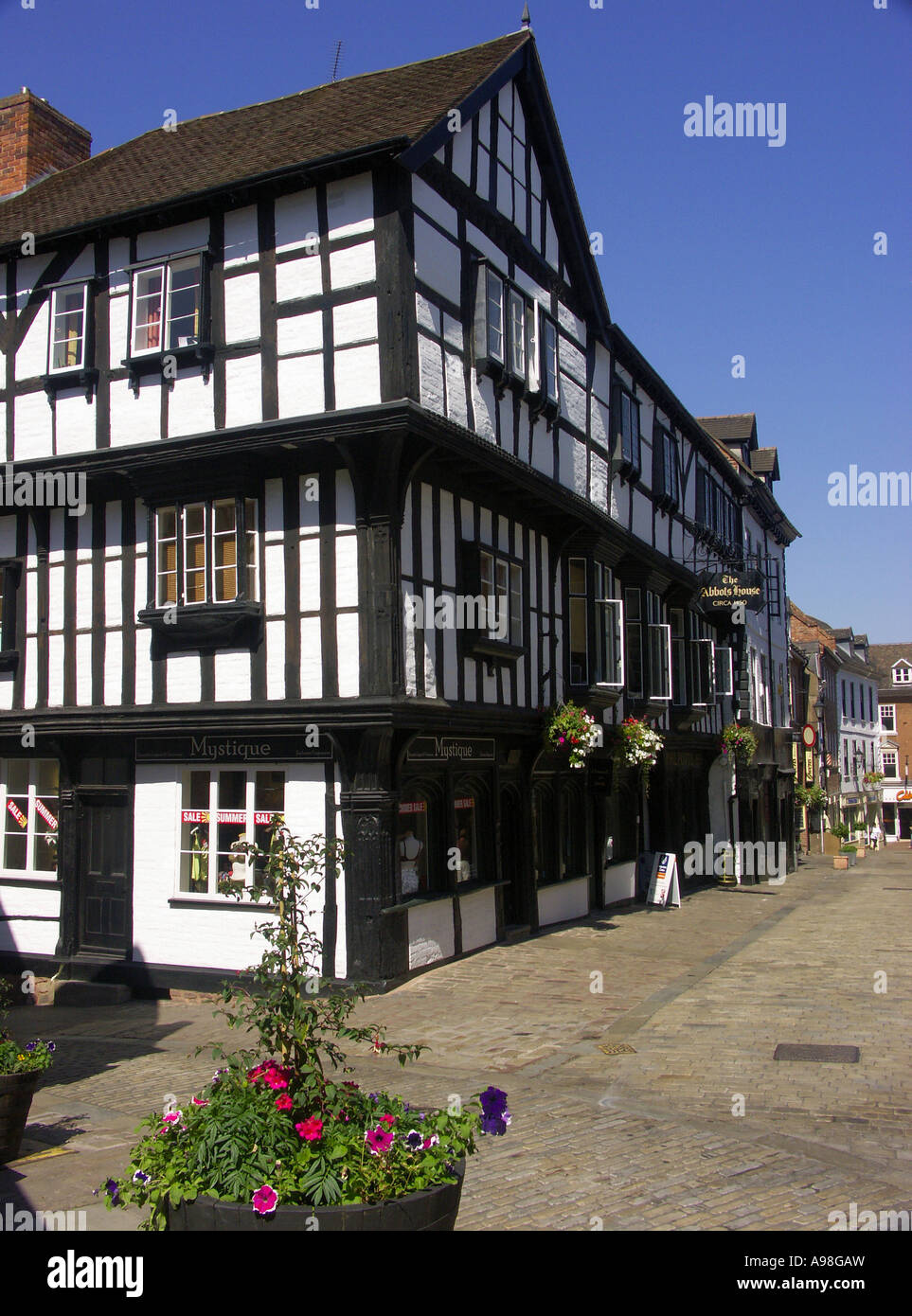 Butchers row shrewsbury hi-res stock photography and images - Alamy