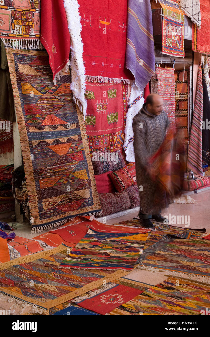 Carpet salesman hi-res stock photography and images - Alamy