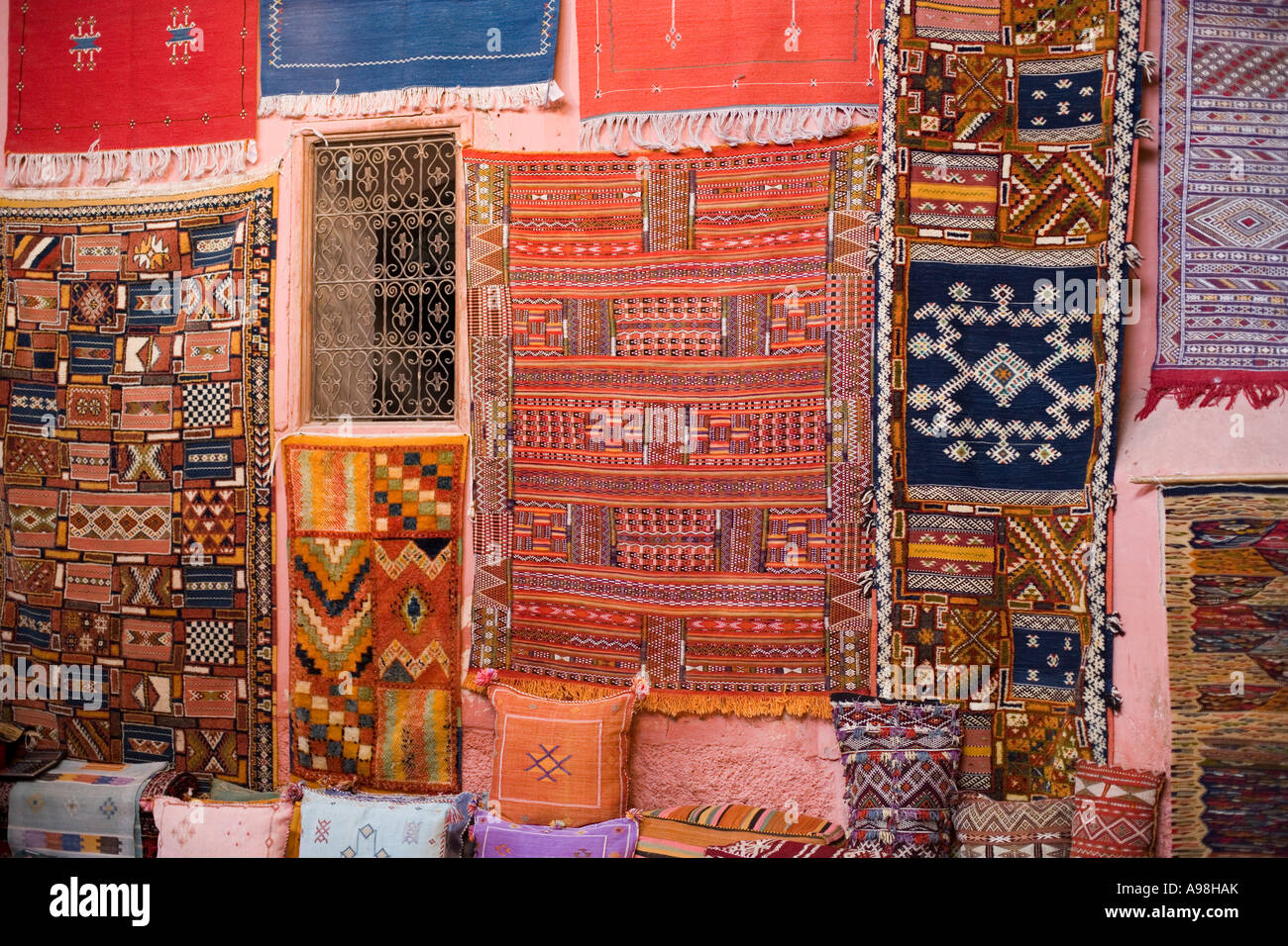 Morocco, Marrakesh, carpet souk Stock Photo - Alamy