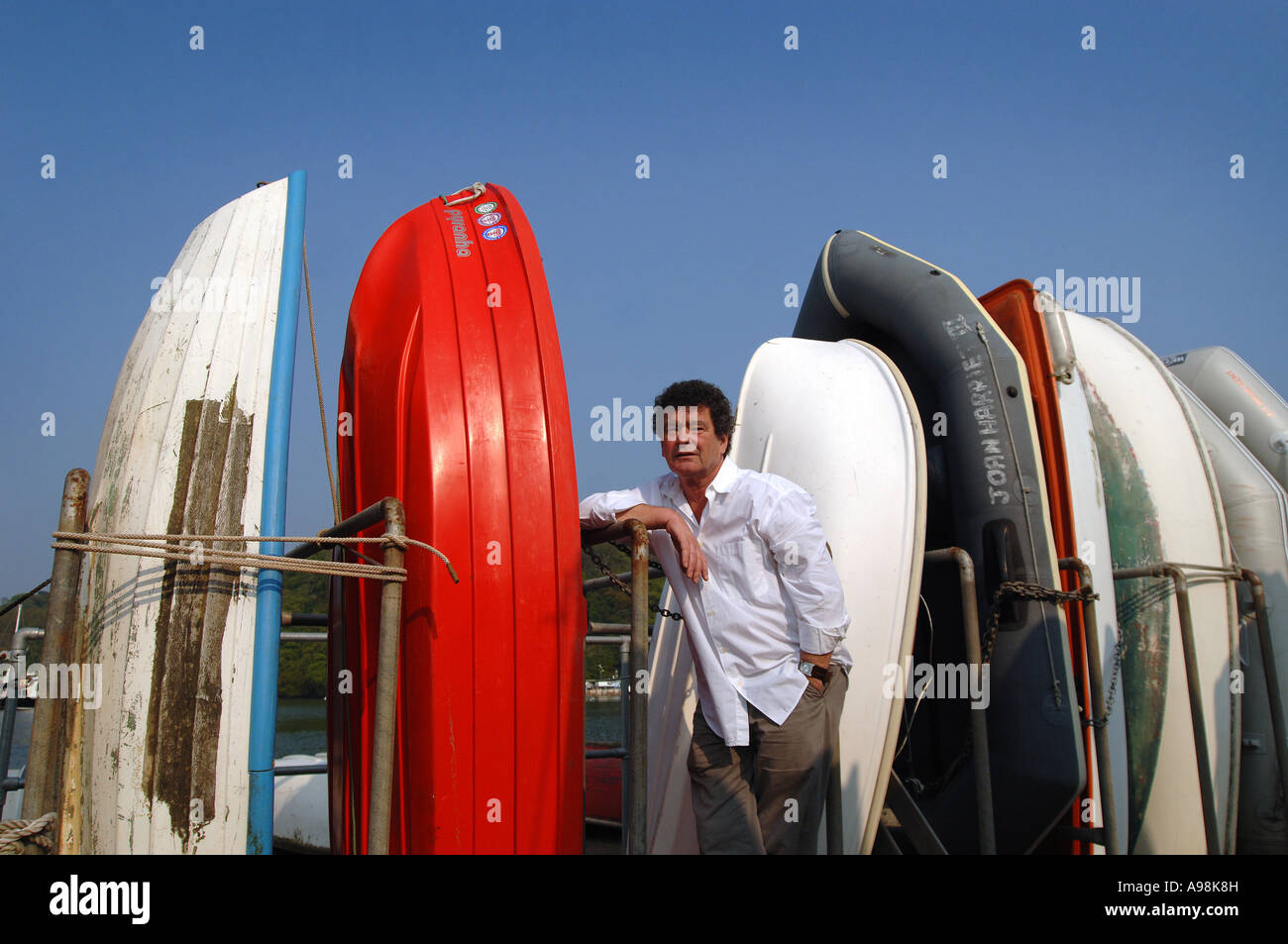 Picture By Jim Wileman 10 05 2006 Poet Brian Patten pictured at ...
