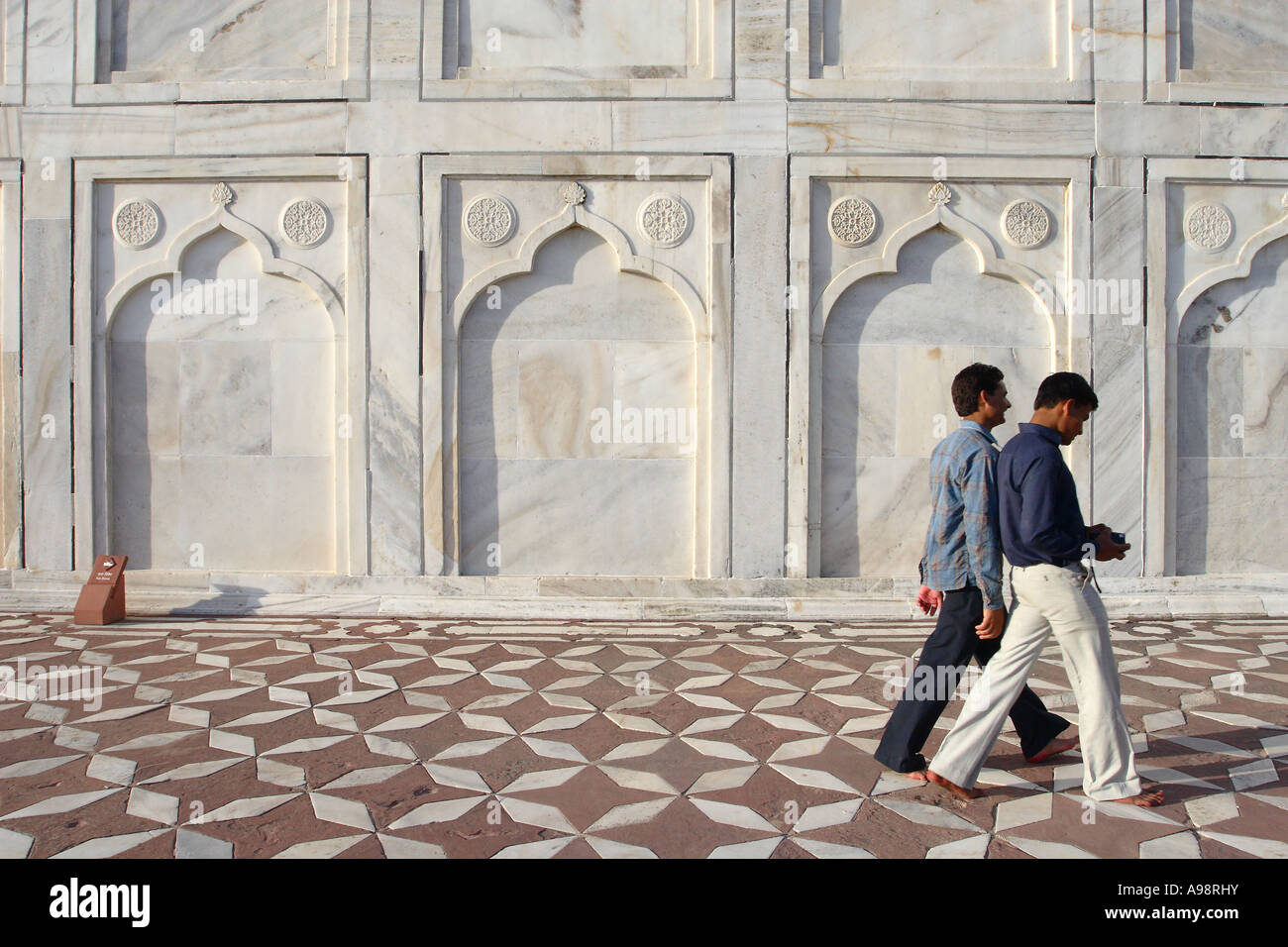 Two men visiting taj mahal hi-res stock photography and images - Alamy