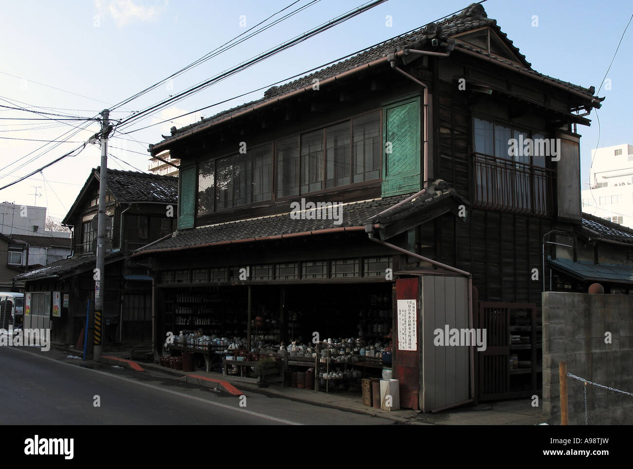 Ceramics shop in japan hi-res stock photography and images - Alamy