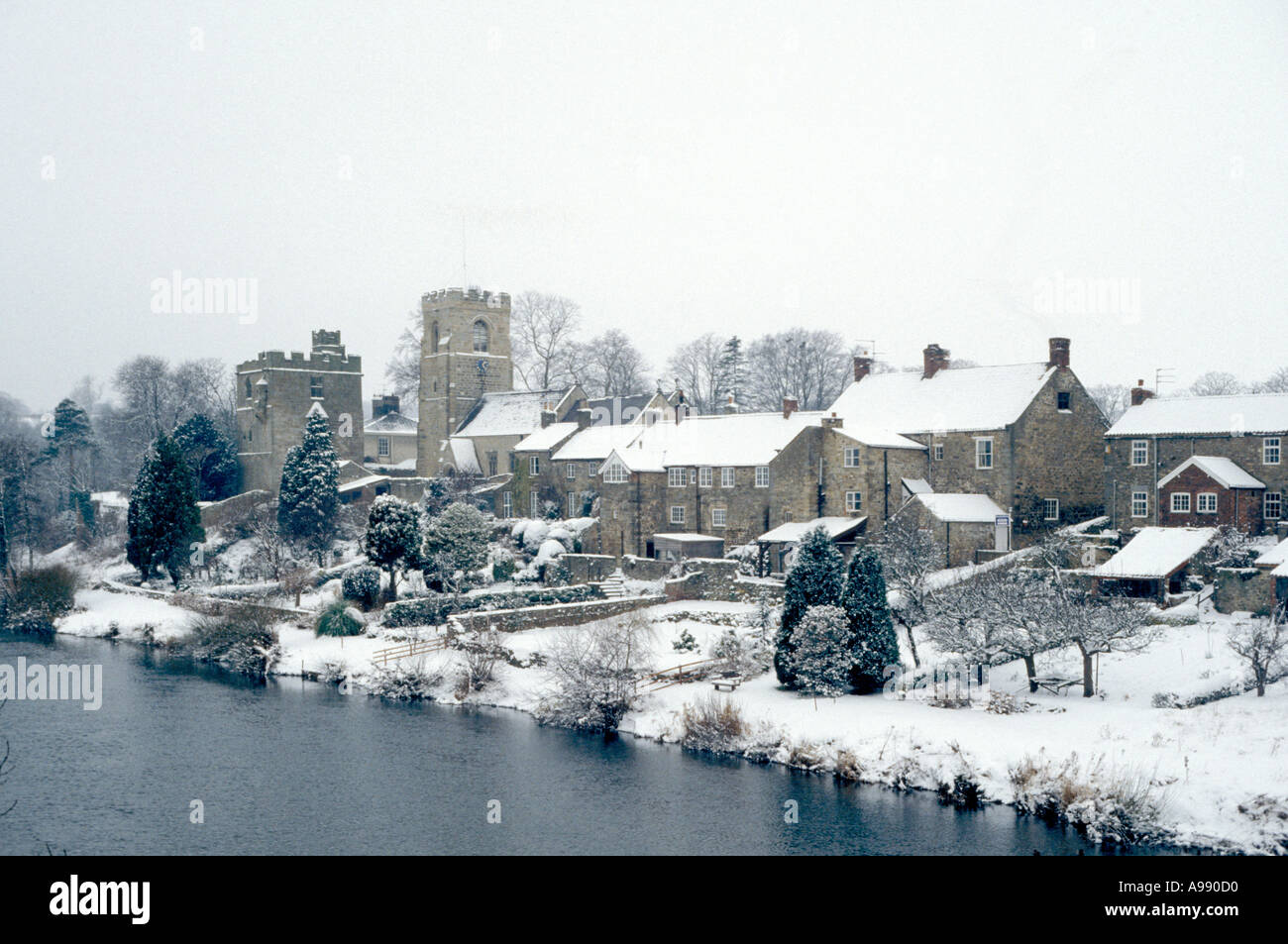 View west tanfield village hi-res stock photography and images - Alamy