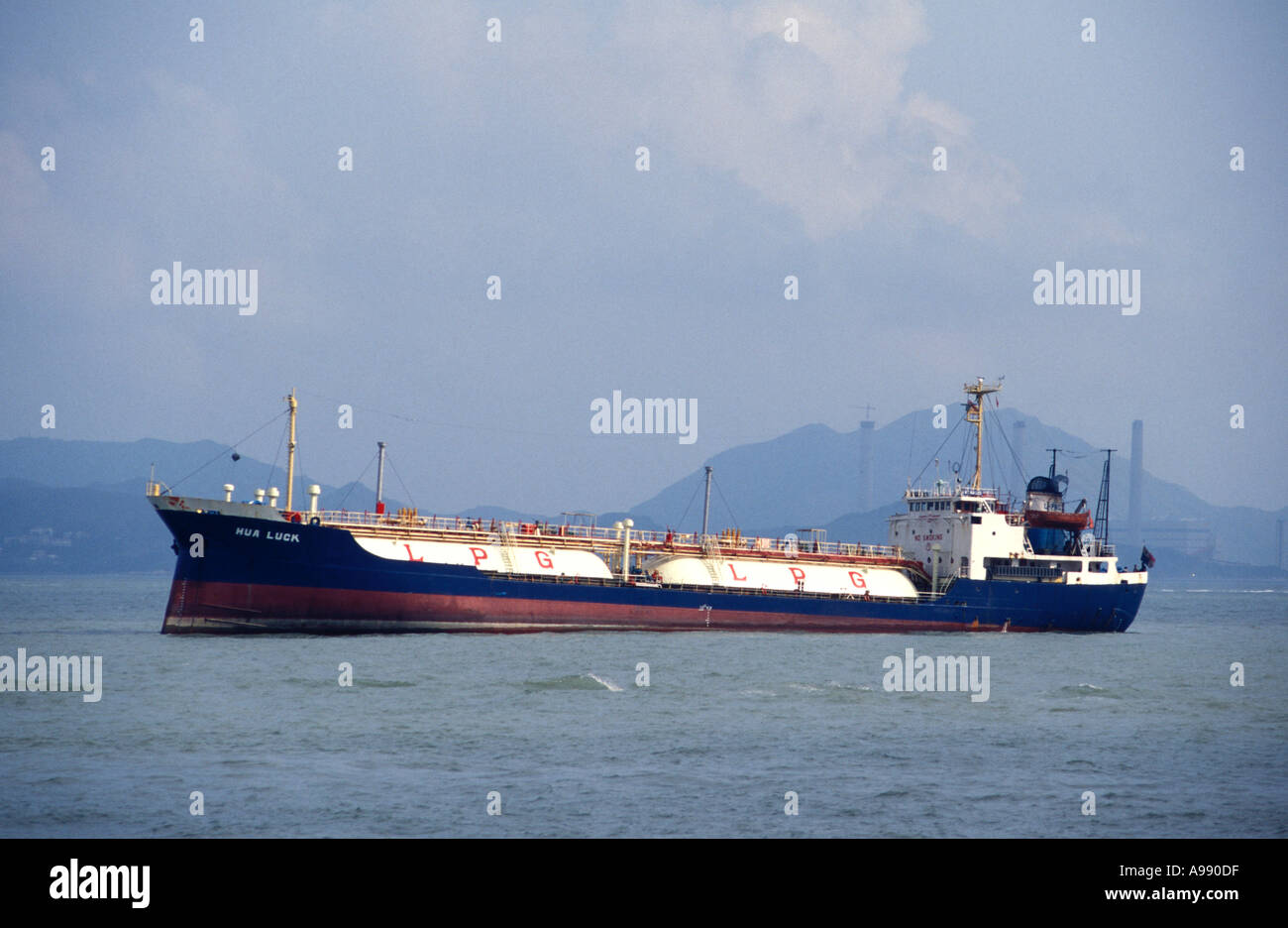 LPG tanker hong kong Stock Photo - Alamy