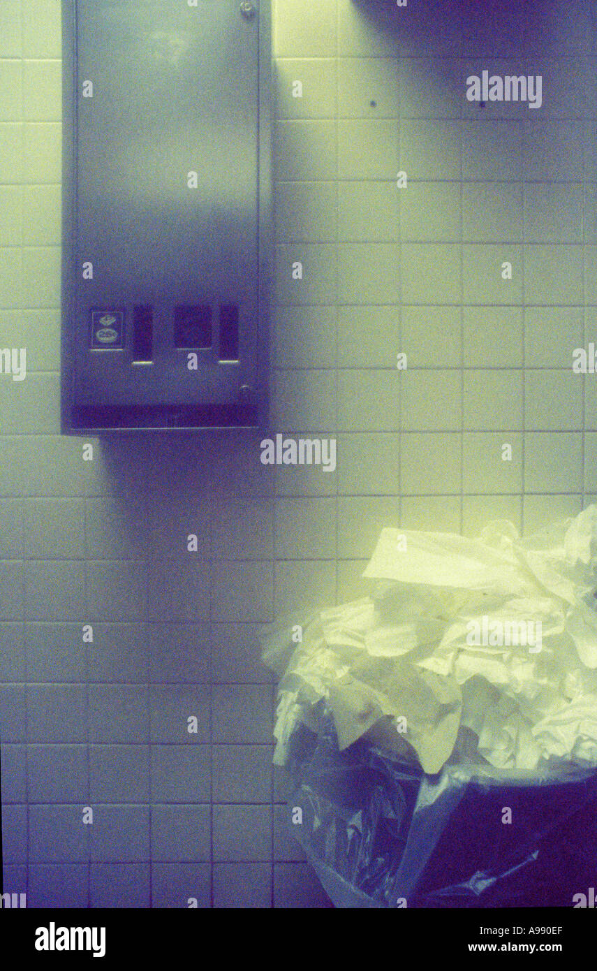 Institutional interior hi-res stock photography and images - Alamy