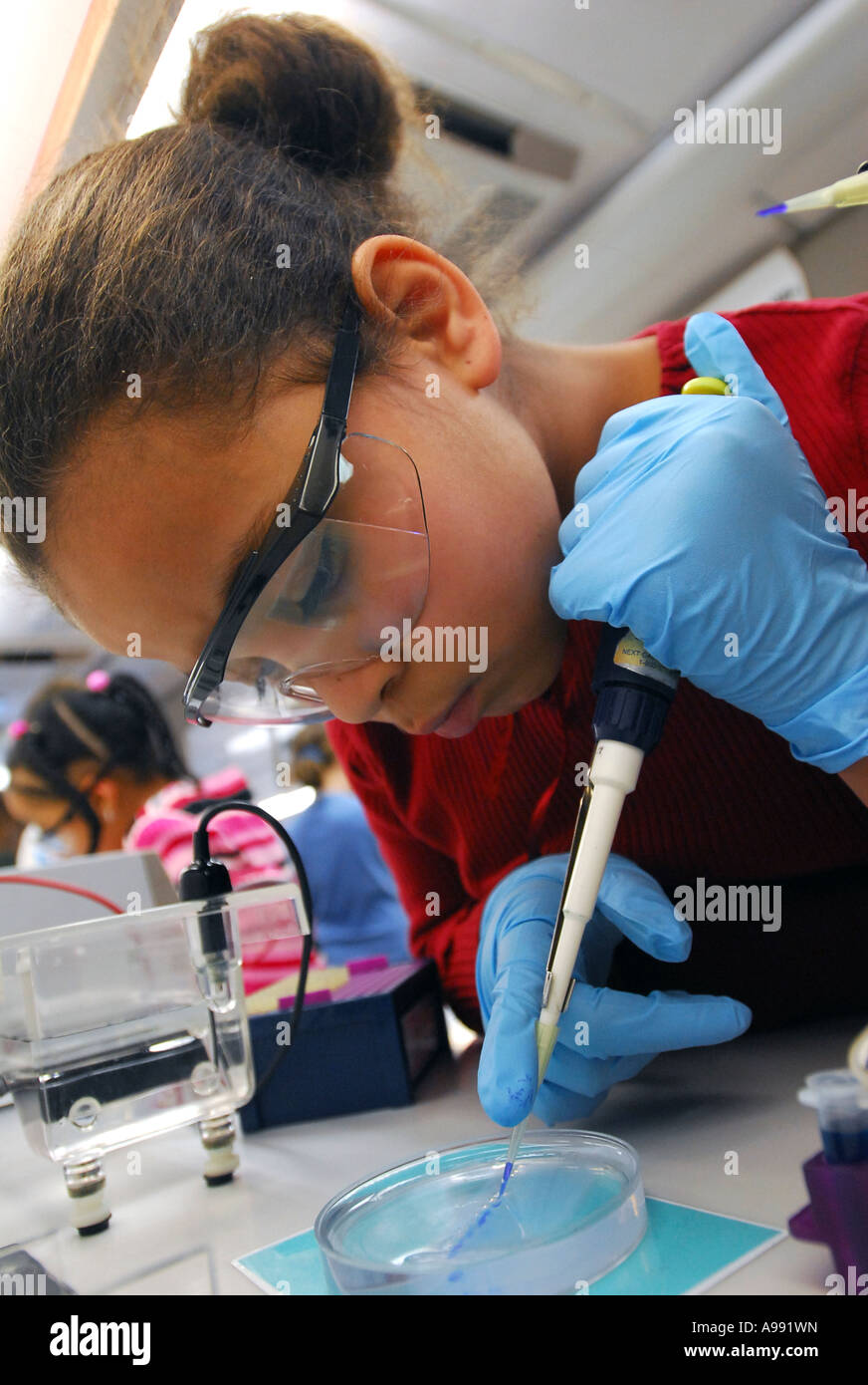 Dna Extraction High Resolution Stock Photography and Images - Alamy