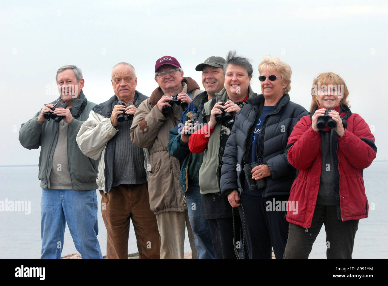 Senior citizen bird watchers hi-res stock photography and images - Alamy