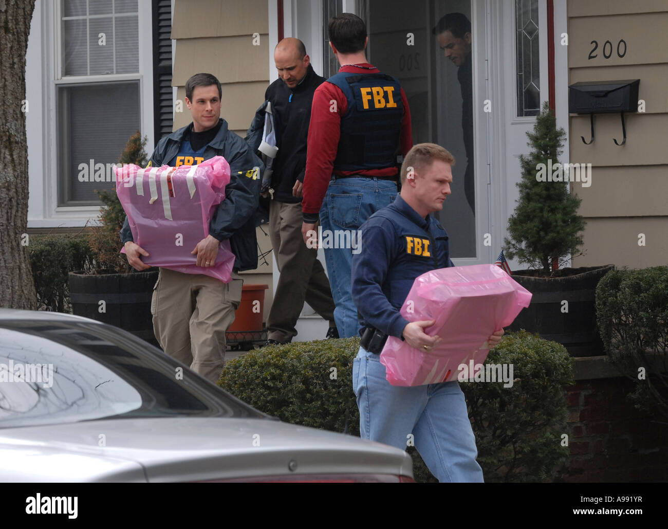 Fbi agent hi-res stock photography and images - Alamy