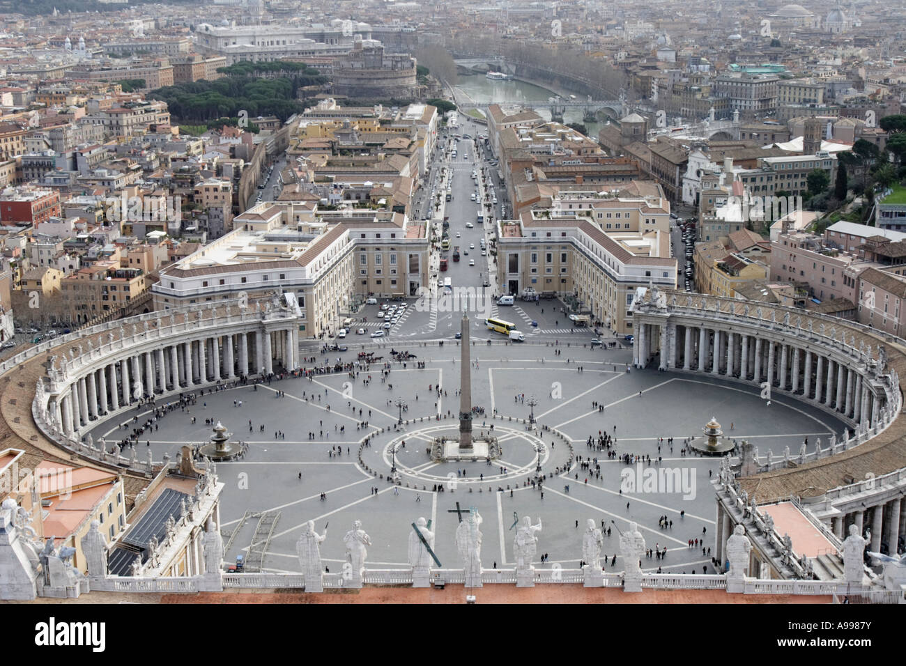 St. Peter Square in Vatican Stock Photo - Alamy