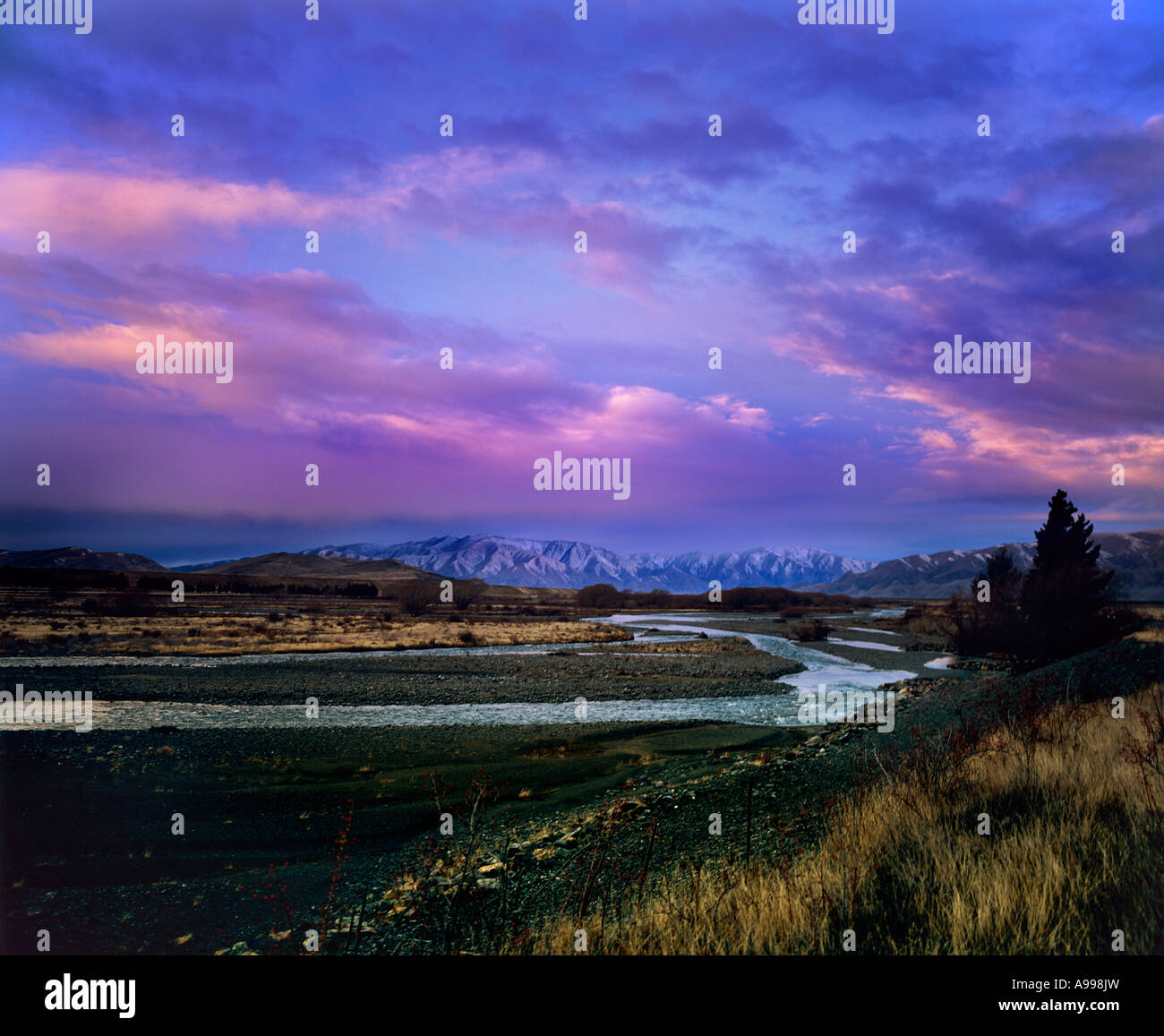 Late Evening Sky Omarama New Zealand Stock Photo - Alamy