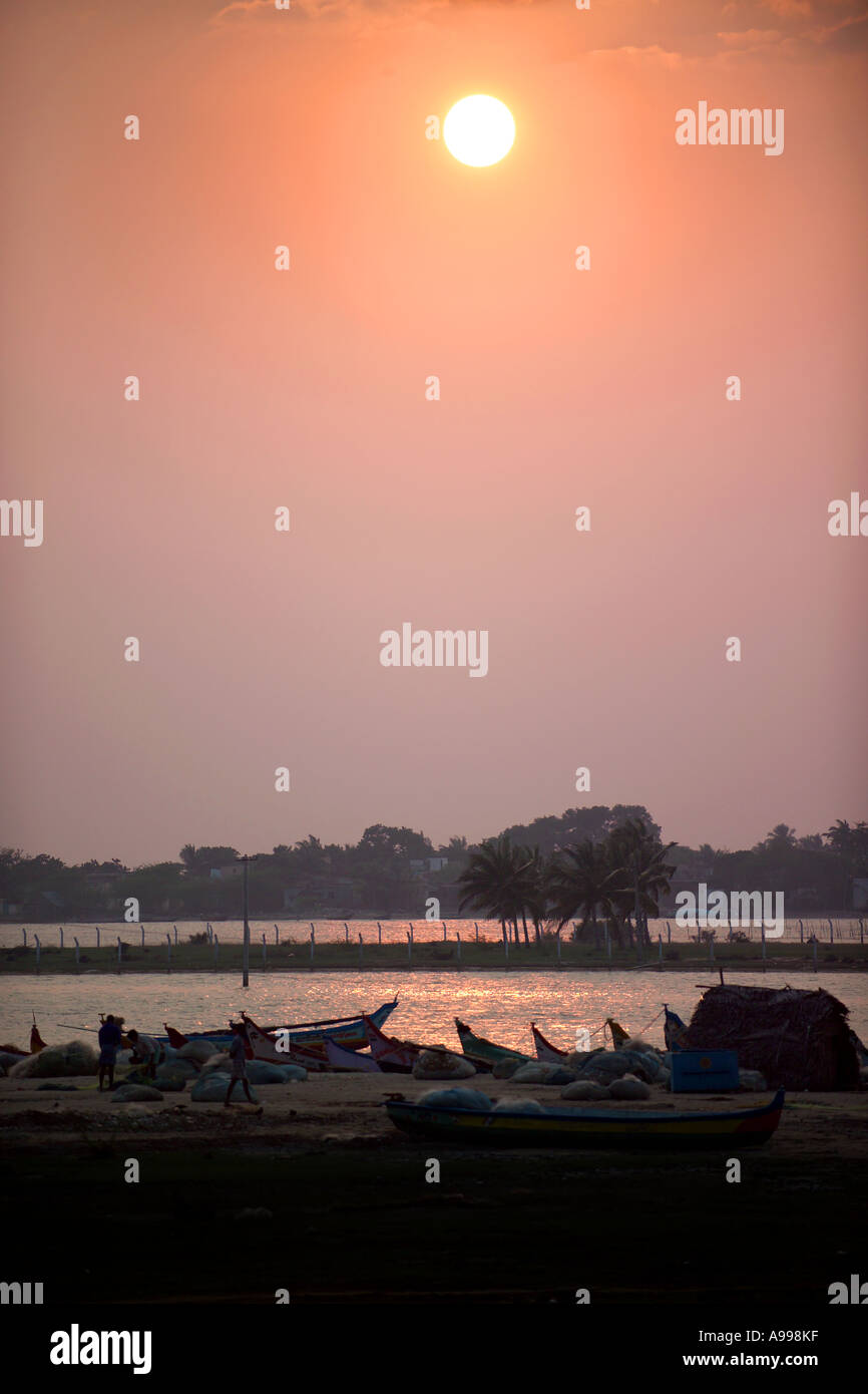 Ponneri circle hi-res stock photography and images - Alamy