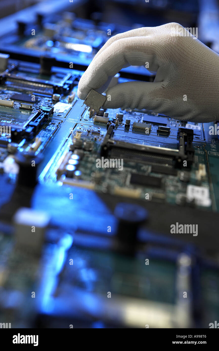 Electronic components assemble line hi-res stock photography and images ...