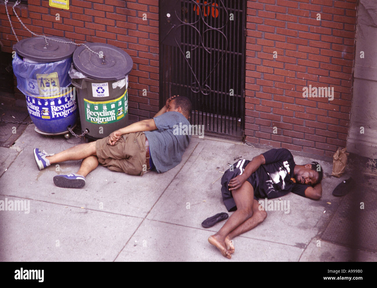 drunkards in New York 1 Stock Photo - Alamy