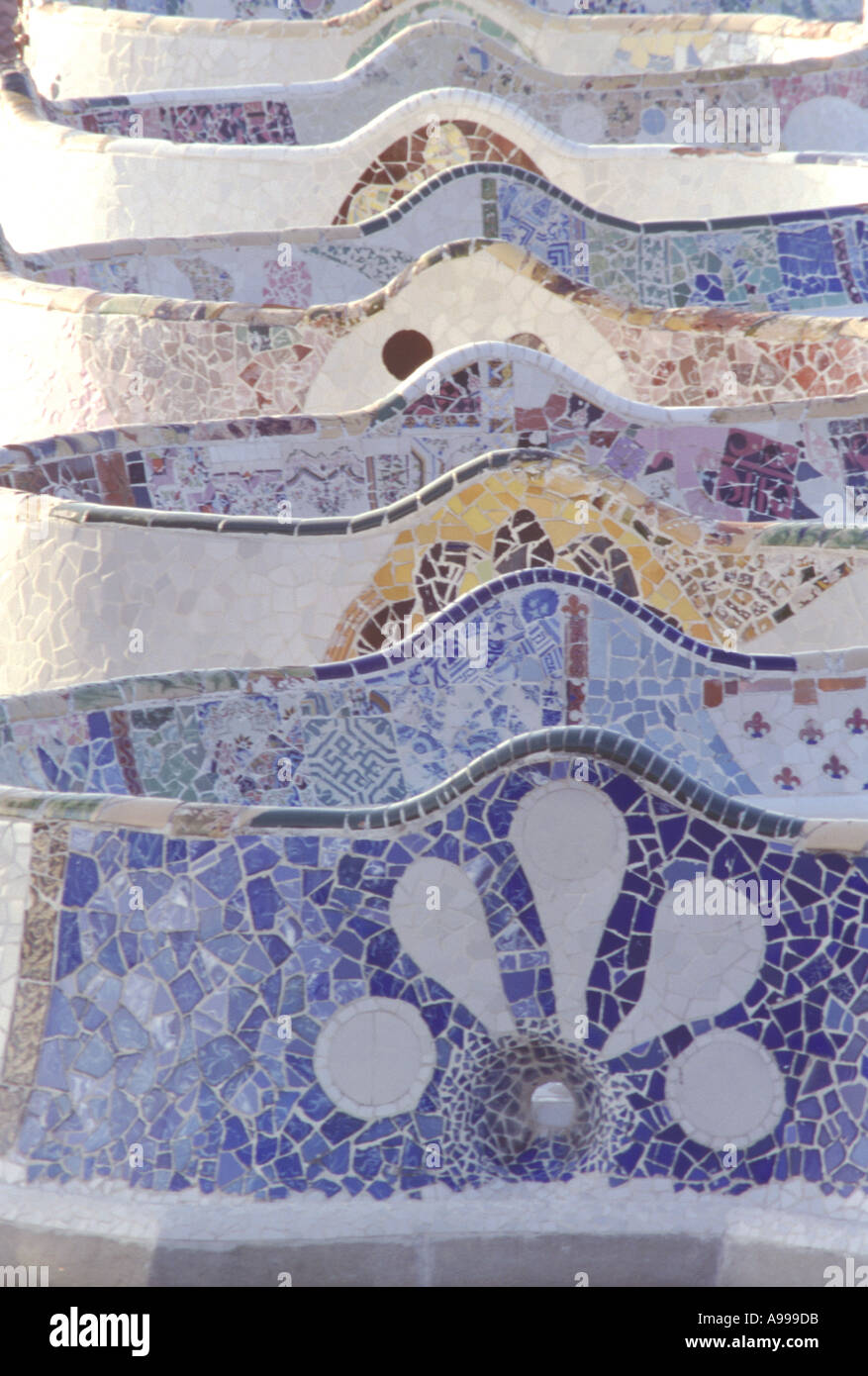 Barcelona park guell gaudi snake hi-res stock photography and images ...