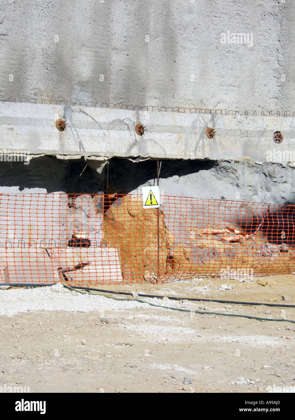 warning sign on building site Stock Photo - Alamy