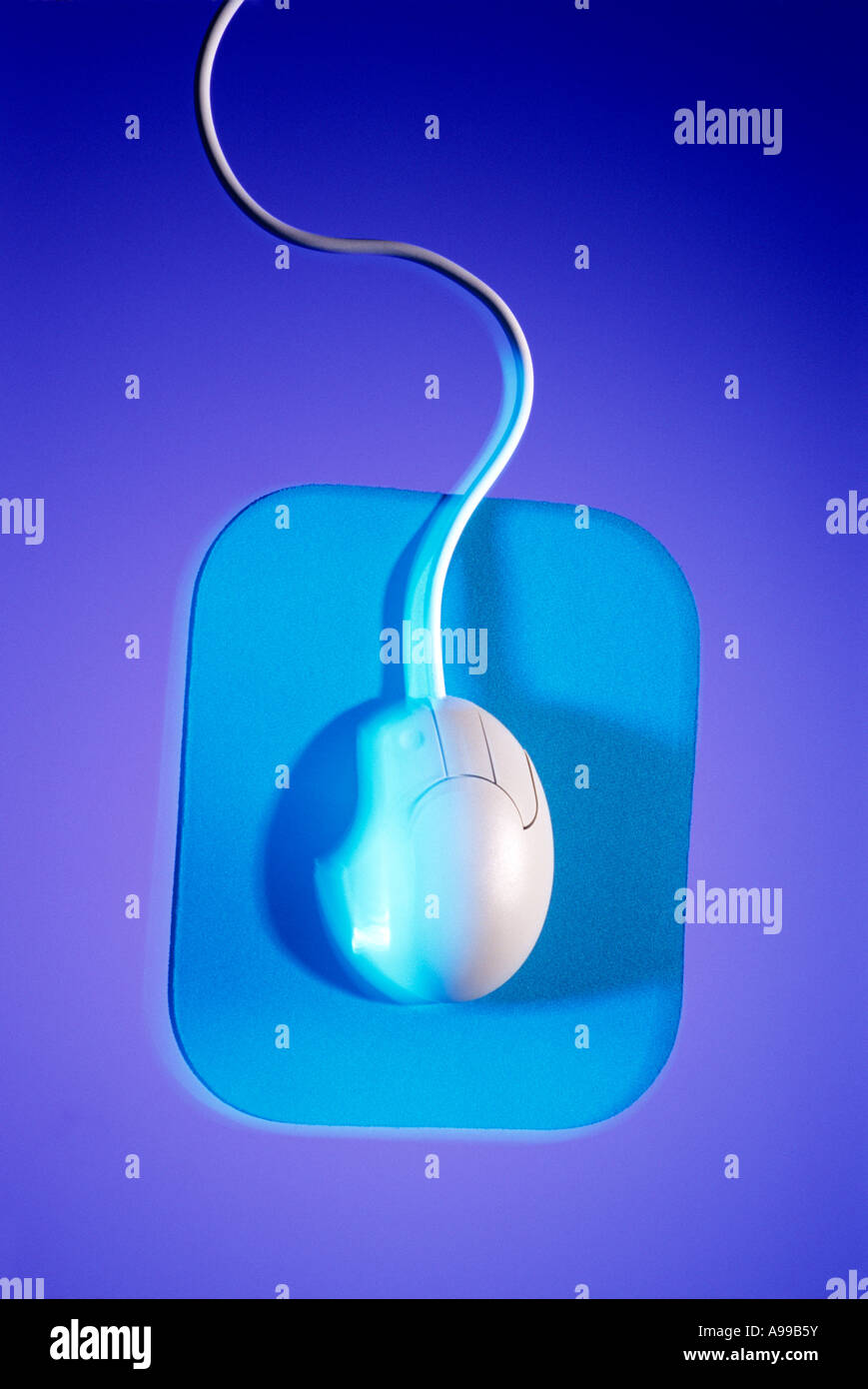 COMPUTER MOUSE FLOATING Stock Photo - Alamy