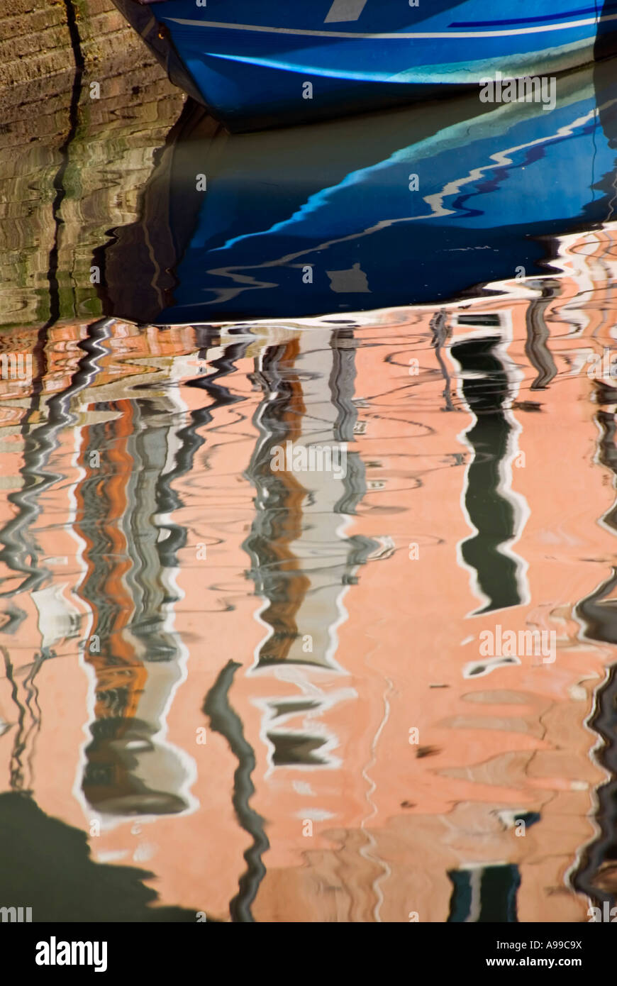 Reflection bow hi-res stock photography and images - Alamy