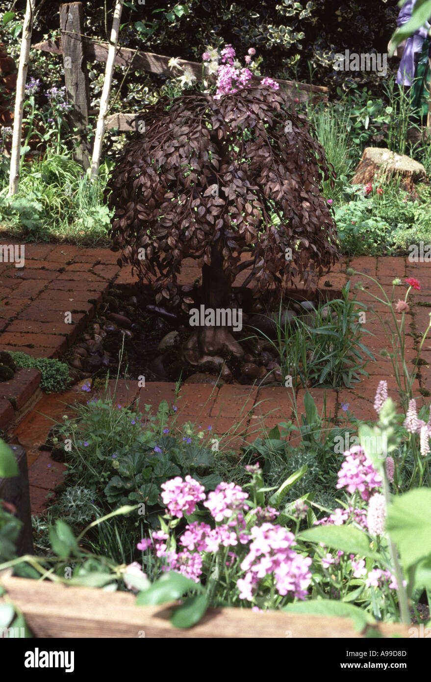 Morning Dew copper tree shaped water feature Chelsea Flower Show 2003 ...