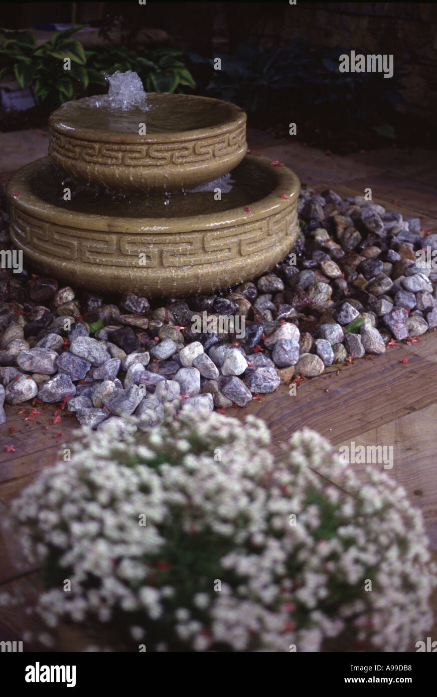 Water feature fountain chelsea flower show hi-res stock photography and ...