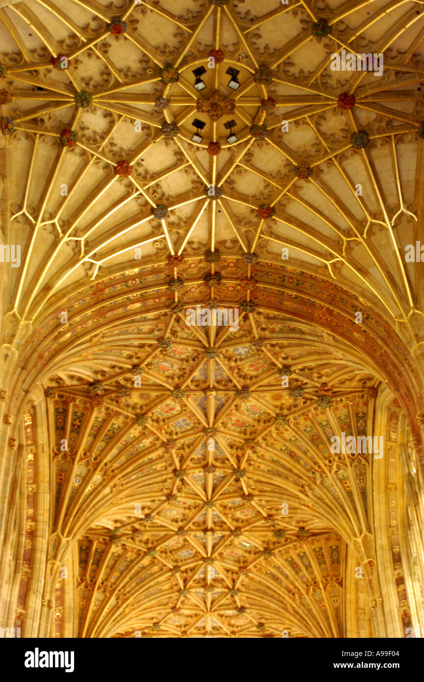 Historic roof boss hi-res stock photography and images - Alamy