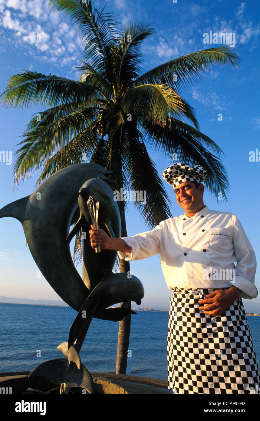 Famous Dolphin statue and well known local chef in Puerto Vallarta ...