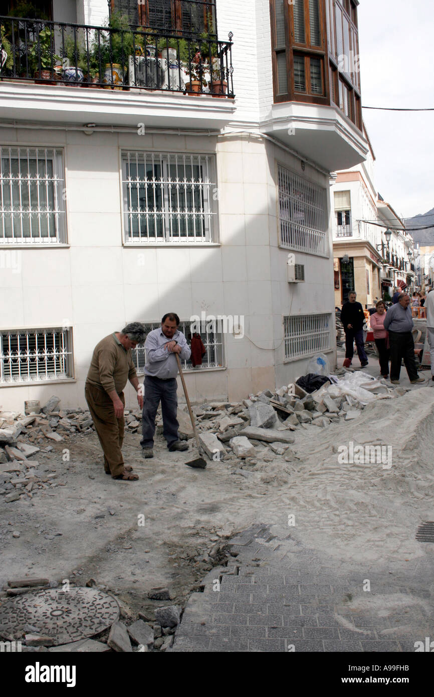 Spanish builders hi-res stock photography and images - Alamy