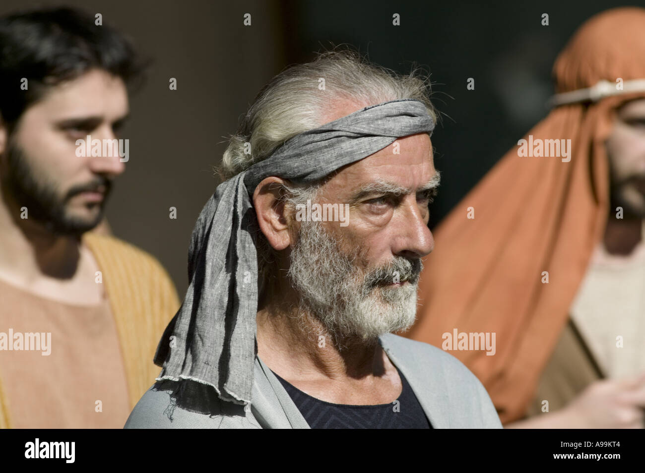 Actors in period costume hi-res stock photography and images - Alamy