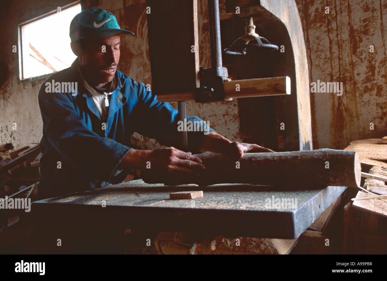 Shipwright at work Essaouira Morocco Stock Photo - Alamy