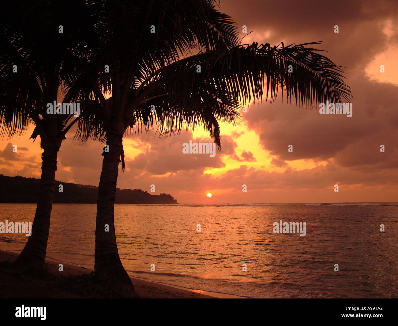 Anini beach coastline beach kauai hi-res stock photography and images ...