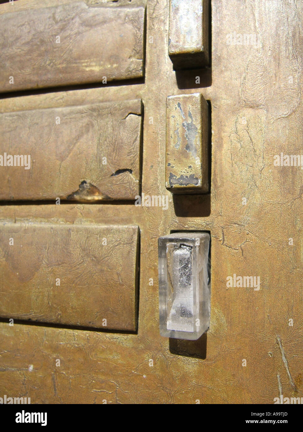 old damaged door bell-close up Stock Photo - Alamy