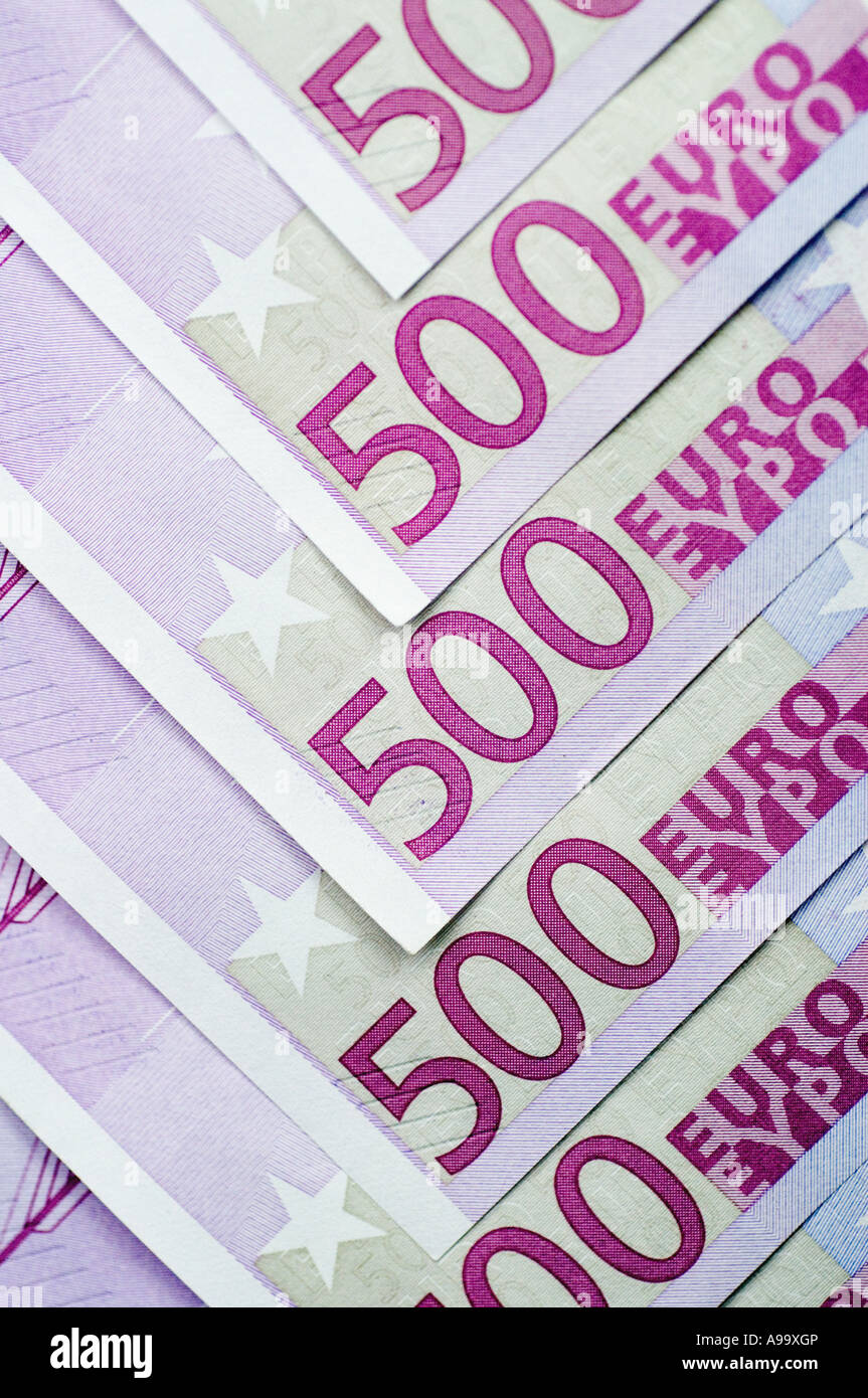 500 Euro Banknotes Stock Photo - Alamy
