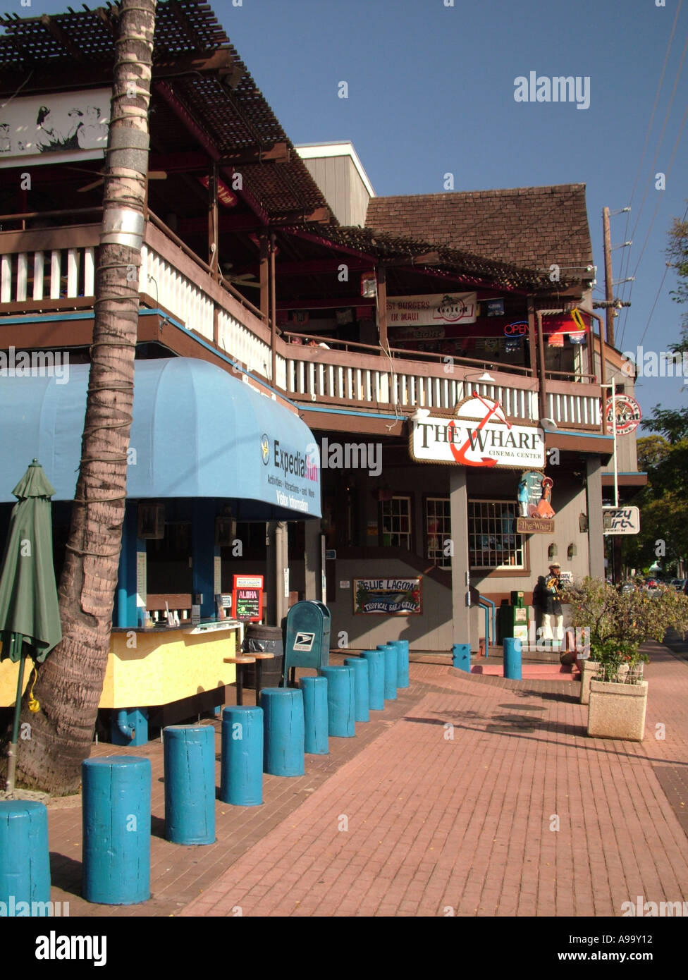 Downtown lahaina hi-res stock photography and images - Alamy