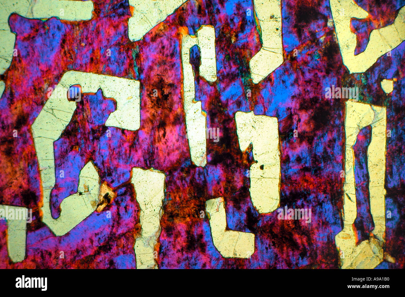 Graphic granite consists of coarse quartz and microcline crystals which ...