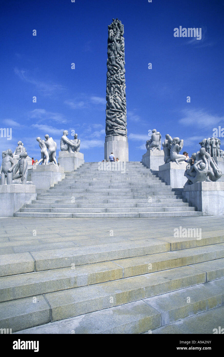 SCULPTURE WITH MONOLITH VIGELAND SCULPTURE PARK OSLO NORWAY Stock Photo ...