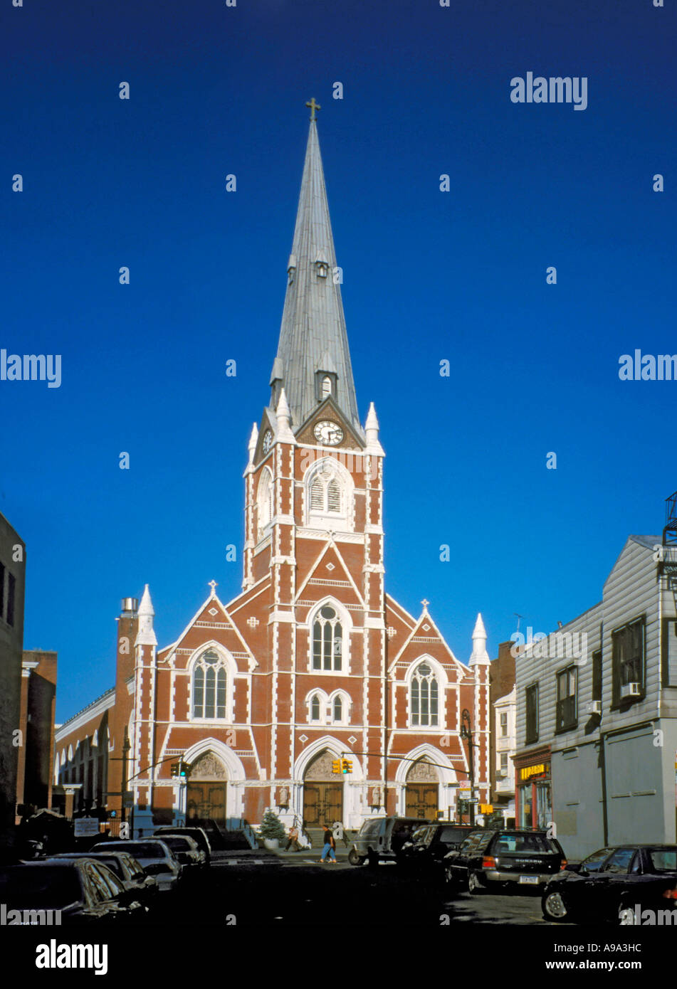 New york brooklyn greenpoint hi-res stock photography and images - Alamy