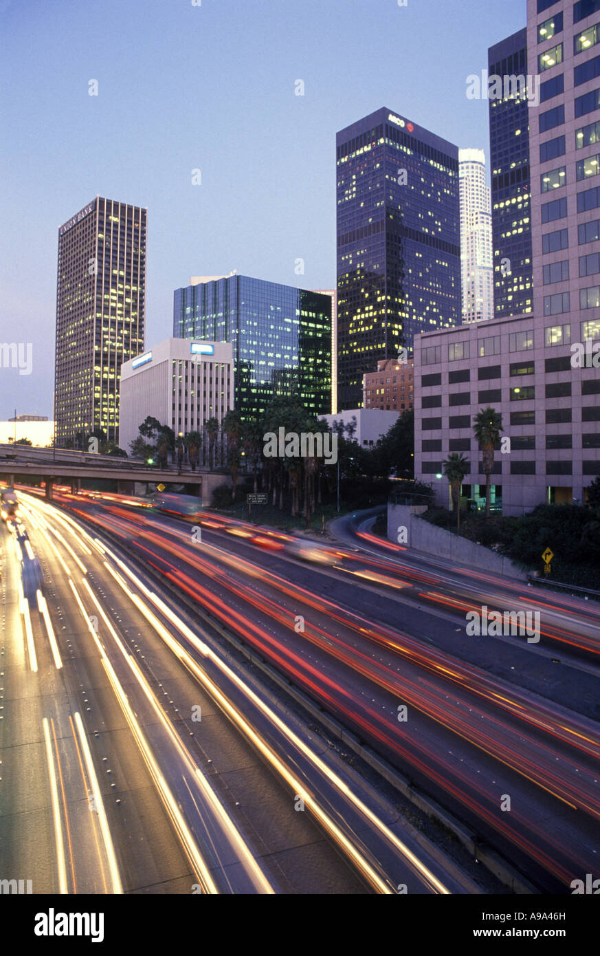 ROAD ROUTE 110 FREEWAY DOWNTOWN LOS ANGELES CALIFORNIA USA Stock Photo ...