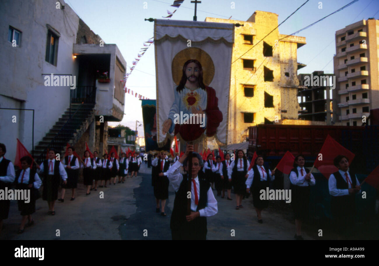 Line procession hi-res stock photography and images - Alamy