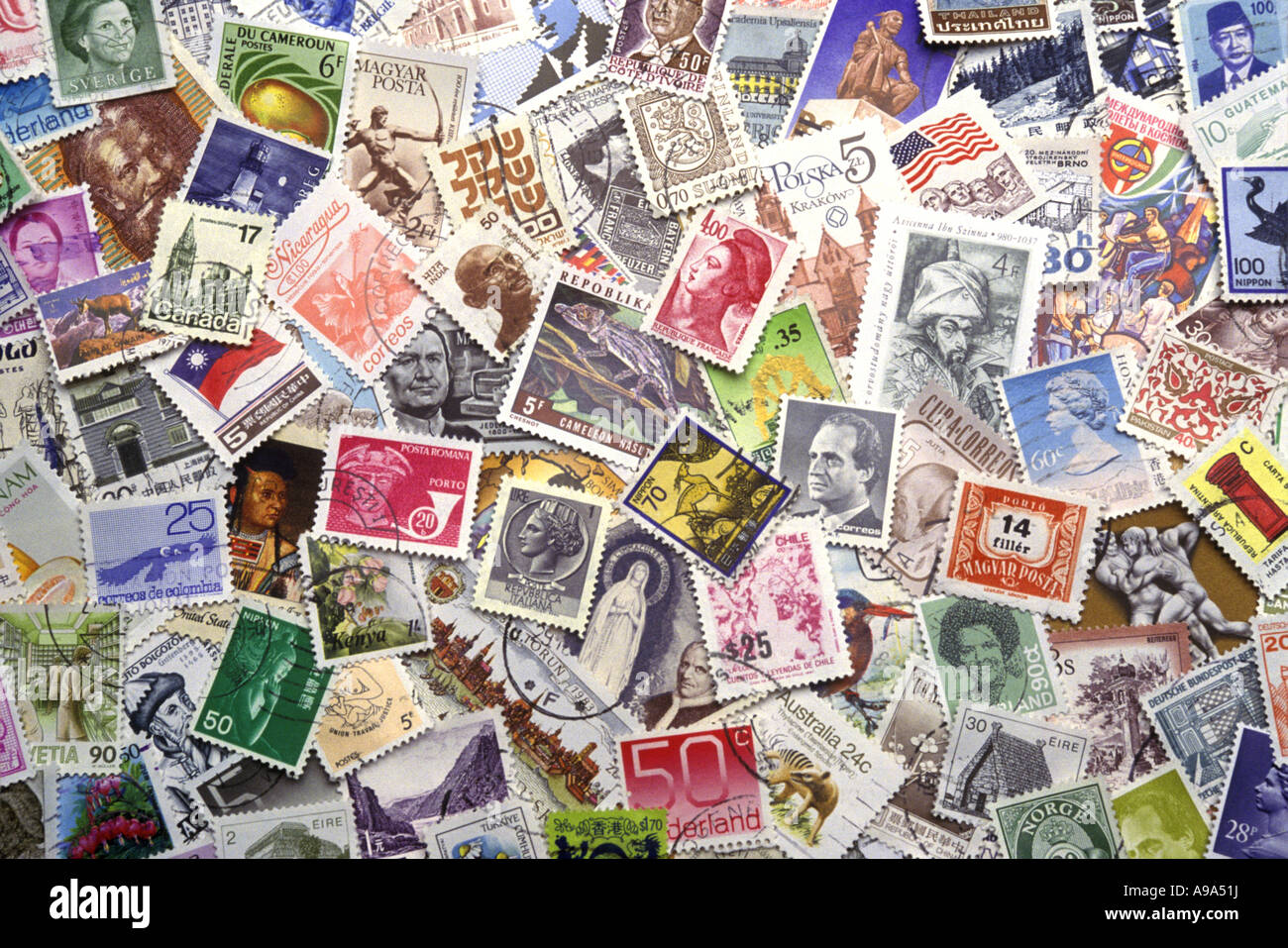 Postage stamps hi-res stock photography and images - Alamy