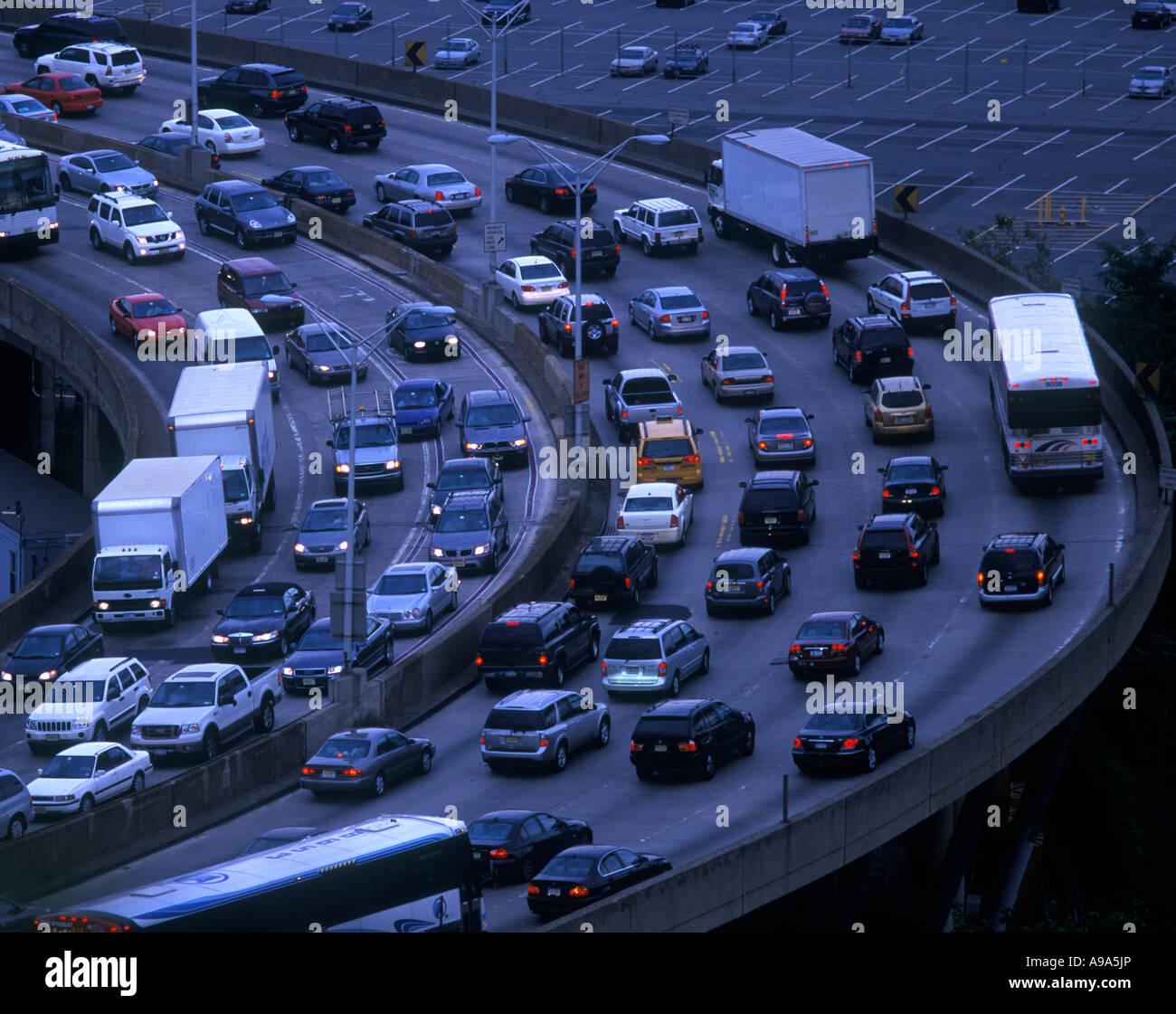 Busy highway new jersey hi-res stock photography and images - Alamy
